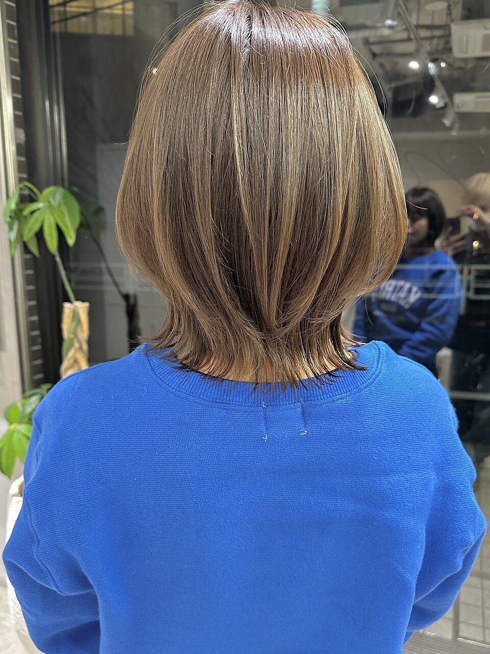 2025年春】レイヤー ミディアム ボブの髪型・ヘアアレンジ|人気 2025年春】レイヤー ミディアム ボブの髪型・ヘアアレンジ|人気