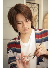 美容師・スタイリスト｜シュクル イスナーニ(しゅくる ithnani)｜ホットペッパービューティー